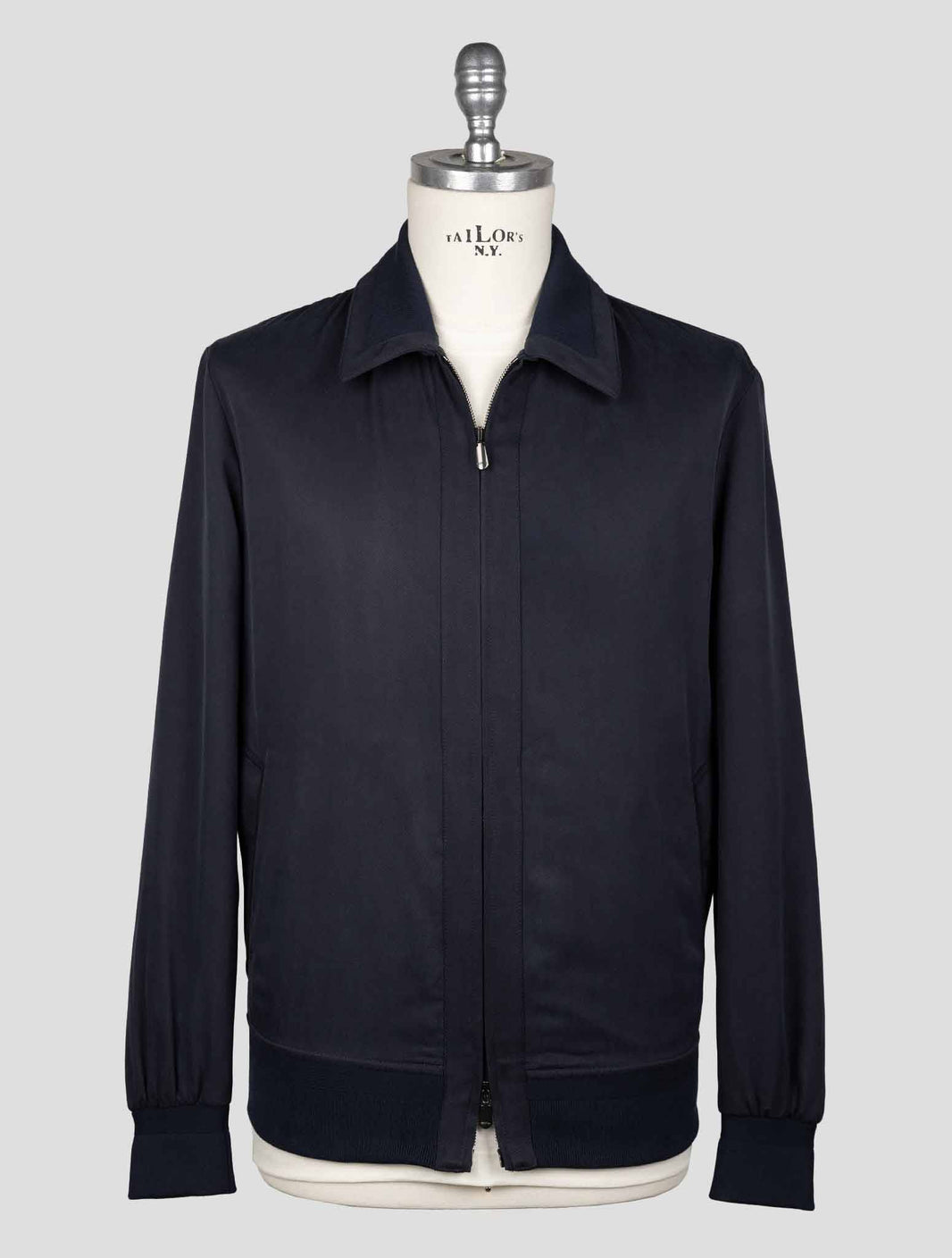 Cesare Attolini | Italian Designer Brand | Suits, Shirts, and More! – 2Men