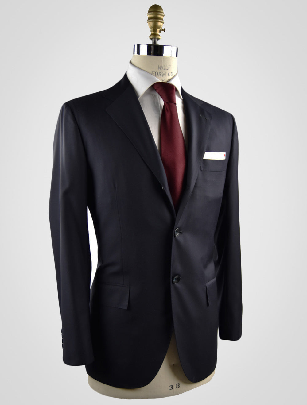 Kiton Suits | Highest Quality Italian Fashion – 2Men